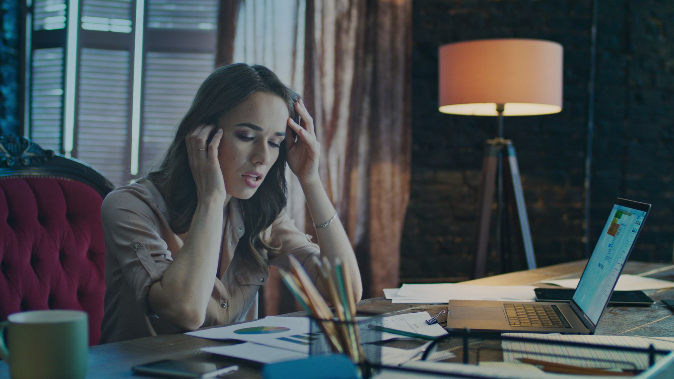 5 Common Business Mistakes That Secretly Harm Your Business | The Biz ...